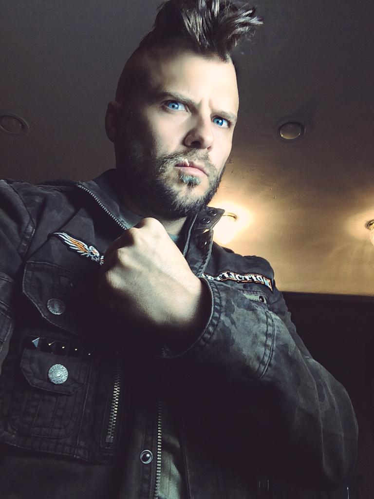 matt_farnsworth_bound_x_blood_tok (14) - Richard Charles Stevens Fusions